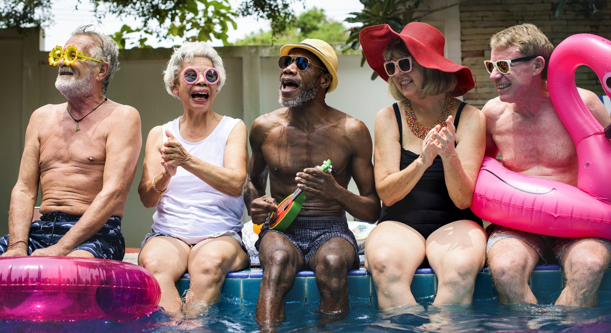 Best Gift Ideas for Your Corporate Pool Party – Custom Pool Floats